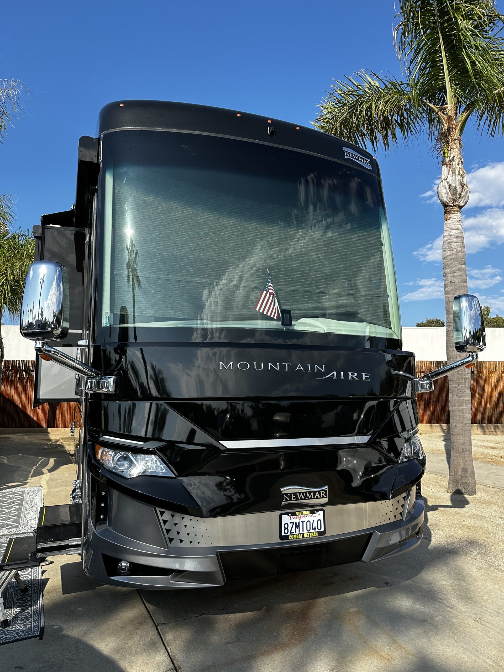 Professional RV Detailing Services for Your Vehicle - Dennis Auto ...